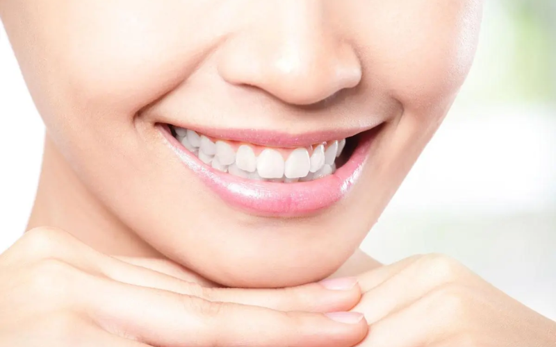Seasonal Factors and Teeth Whitening: Find The Perfect Time